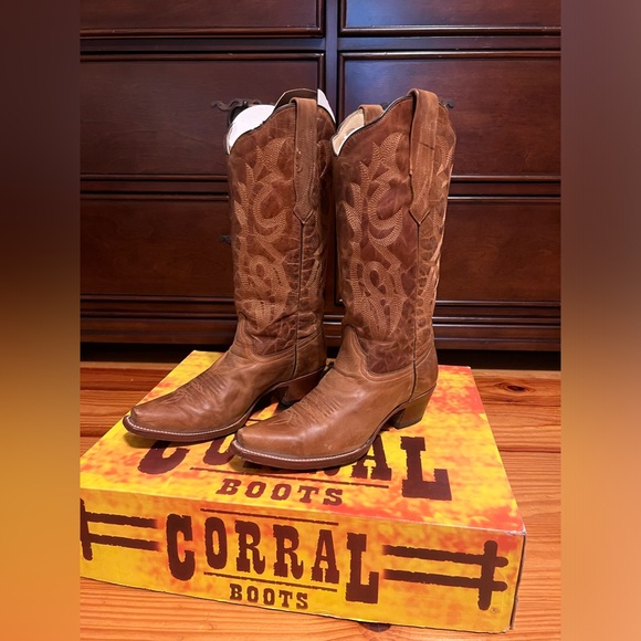 Corral | Shoes | Corral Boots Cowboy Boots | Poshmark